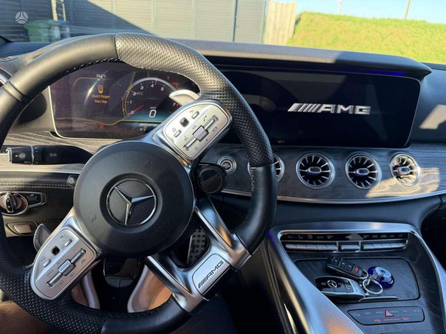 Белый Мерседес AMG GT 2019 в Вильнюс, объемом двигателя 3.00 л и пробегом 34 тыс. км за 75000 €, фото 23 на AUTOMOTO.COM.LV