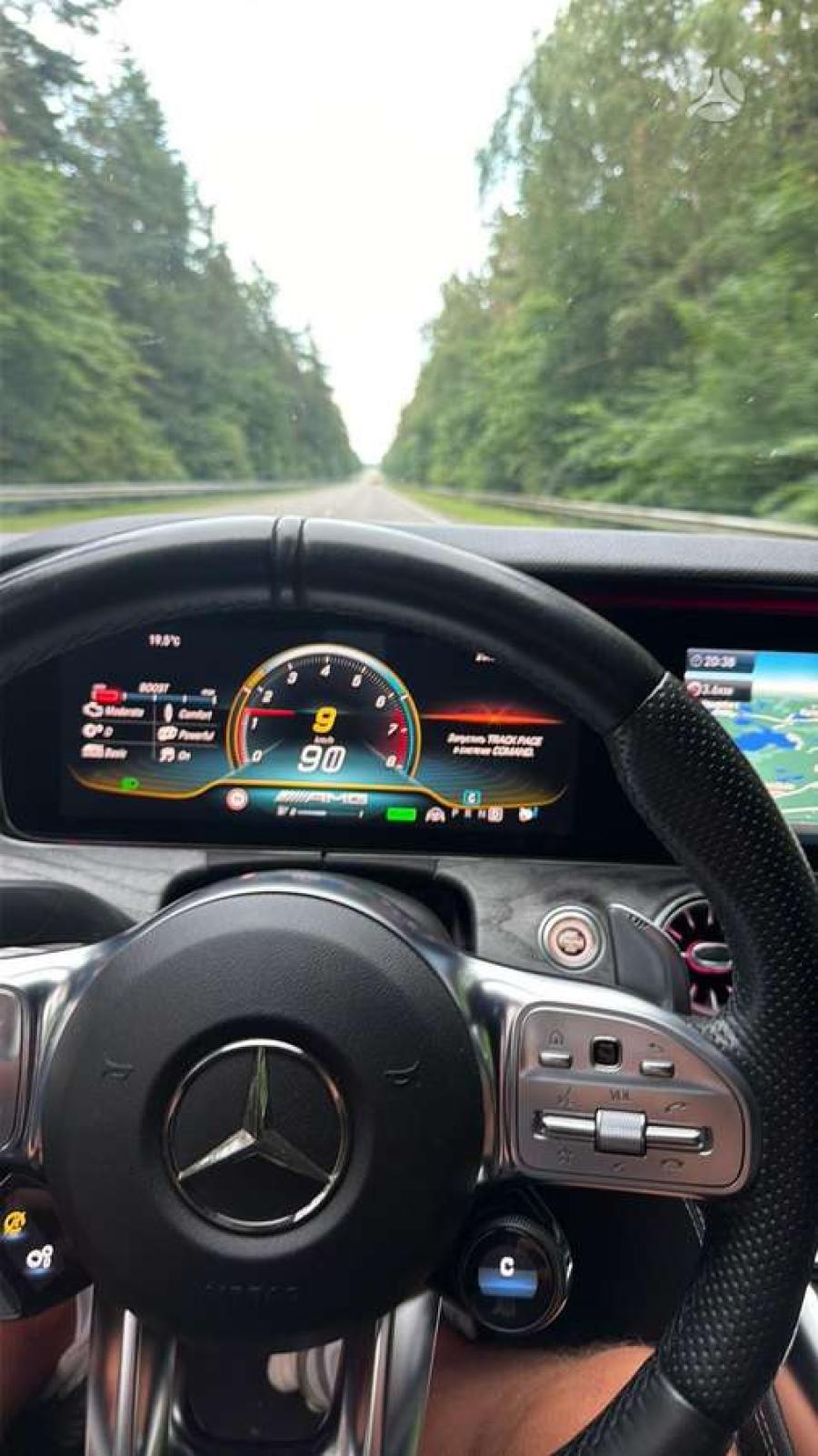 Белый Мерседес AMG GT 2019 в Вильнюс, объемом двигателя 3.00 л и пробегом 34 тыс. км за 75000 €, фото 28 на AUTOMOTO.COM.LV