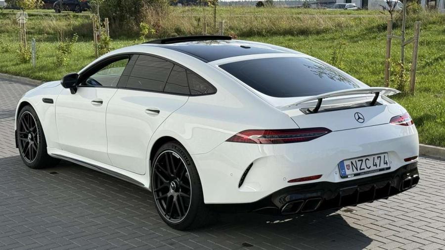 Белый Мерседес AMG GT 2019 в Вильнюс, объемом двигателя 3.00 л и пробегом 34 тыс. км за 75000 €, фото 4 на AUTOMOTO.COM.LV