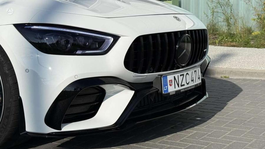 Белый Мерседес AMG GT 2019 в Вильнюс, объемом двигателя 3.00 л и пробегом 34 тыс. км за 75000 €, фото 10 на AUTOMOTO.COM.LV