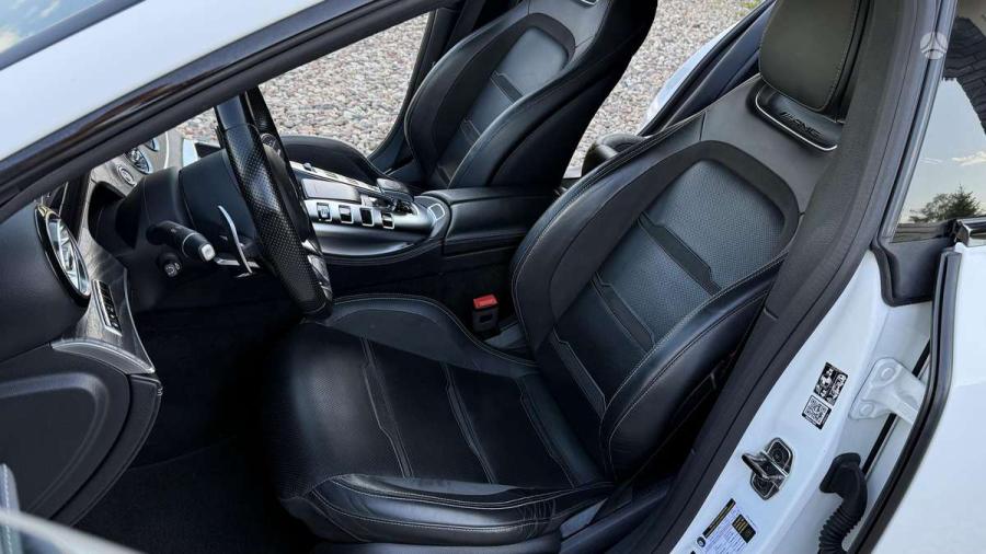Белый Мерседес AMG GT 2019 в Вильнюс, объемом двигателя 3.00 л и пробегом 34 тыс. км за 75000 €, фото 21 на AUTOMOTO.COM.LV