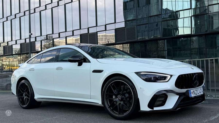 White Mercedes-Benz amg-gt 2019 in Vilnius, with an engine capacity of 3.00 L and mileage of 34 thousand km for 75000 €, photo 4 on AUTOMOTO.COM.LV