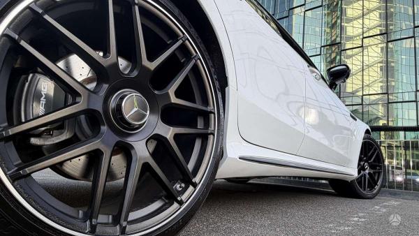 White Mercedes-Benz amg-gt 2019 in Vilnius, with an engine capacity of 3.00 L and mileage of 34 thousand km for 75000 €, photo 11 on AUTOMOTO.COM.LV