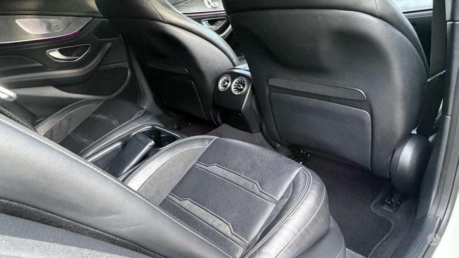 White Mercedes-Benz amg-gt 2019 in Vilnius, with an engine capacity of 3.00 L and mileage of 34 thousand km for 75000 €, photo 33 on AUTOMOTO.COM.LV