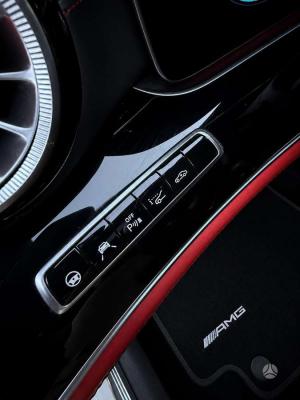 Белый Мерседес AMG GT 2020 в Вильнюс, объемом двигателя 3.98 л и пробегом 44 тыс. км за 66000 €, фото 10 на AUTOMOTO.COM.LV