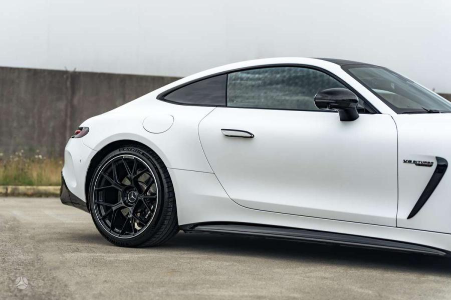 Balts Mercedes-Benz amg-gt 2024 Klaipėda, ar dzinēja tilpumu 3.98 L un nobraukumu 45 tūkst. km par 149999 €, foto 4 vietnē AUTOMOTO.COM.LV