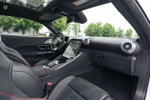Balts Mercedes-Benz amg-gt 2024 Klaipėda, ar dzinēja tilpumu 3.98 L un nobraukumu 45 tūkst. km par 149999 €, foto 36 vietnē AUTOMOTO.COM.LV