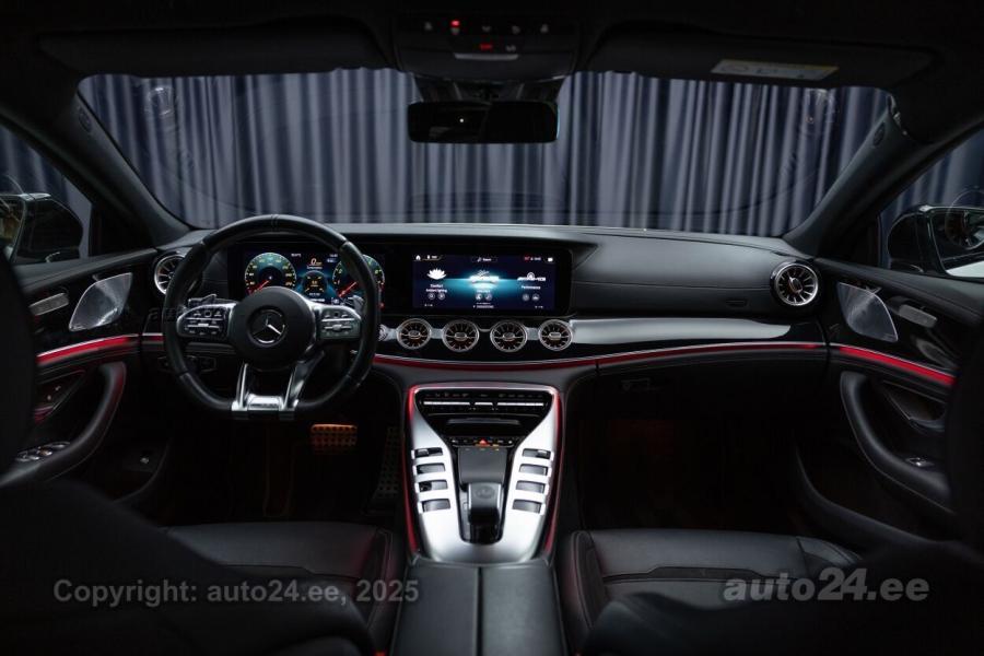 Белый Мерседес AMG GT 2020 в Таллин, объемом двигателя 3.00 л и пробегом 108 тыс. км за 66836 €, фото 11 на AUTOMOTO.COM.LV