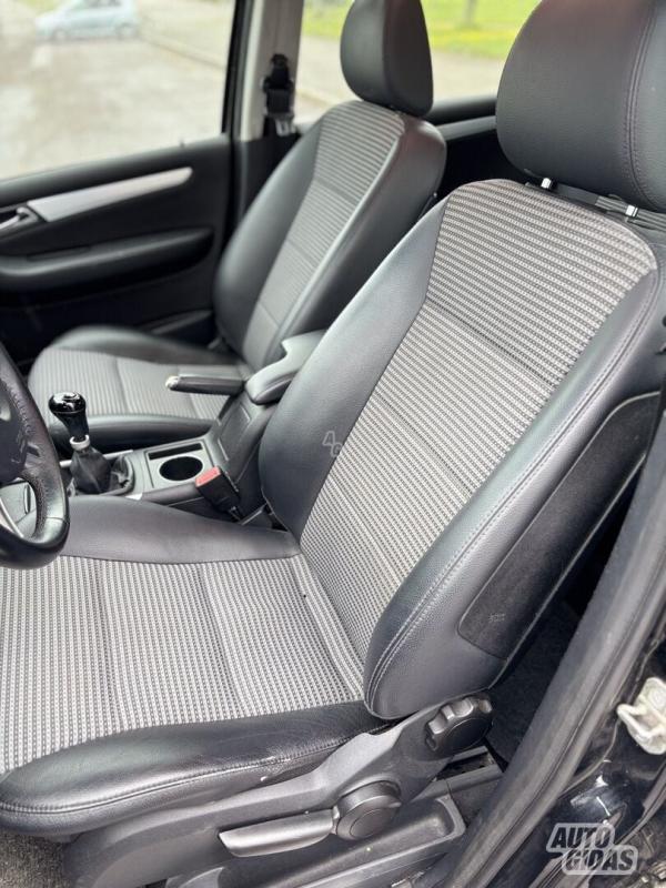 Melns Mercedes-Benz B 150 2008 Kauņa, ar dzinēja tilpumu 1.40 L un nobraukumu 296 tūkst. km par 1800 €, foto 6 vietnē AUTOMOTO.COM.LV