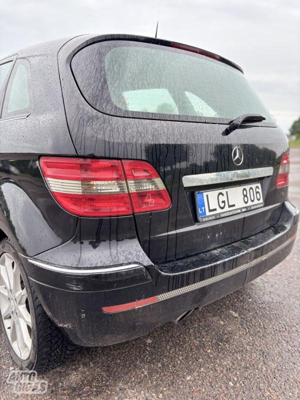 Melns Mercedes-Benz B 150 2008 Kauņa, ar dzinēja tilpumu 1.40 L un nobraukumu 296 tūkst. km par 1800 €, foto 4 vietnē AUTOMOTO.COM.LV