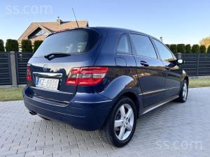 Zils Mercedes-Benz B 150 2006 Rīga, ar dzinēja tilpumu 1.50 L un nobraukumu 214 tūkst. km par 1899 €, foto 5 vietnē AUTOMOTO.COM.LV