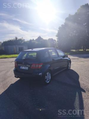 Zils Mercedes-Benz B 150 2006 Ogre, ar dzinēja tilpumu 1.50 L un nobraukumu 211 tūkst. km par 985 €, foto 3 vietnē AUTOMOTO.COM.LV
