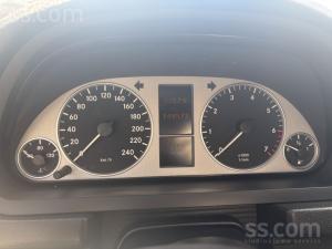 Grey Mercedes-Benz B 150 2006 in Riga, with an engine capacity of 1.50 L and mileage of 150 thousand km for 2960 €, photo 13 on AUTOMOTO.COM.LV