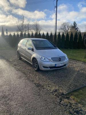 Grey Mercedes-Benz B 150 2007 in Vilnius, with an engine capacity of 1.50 L and mileage of 180 thousand km for 1300 €, photo 6 on AUTOMOTO.COM.LV