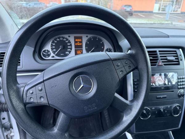 Grey Mercedes-Benz B 150 2006 in Vilnius, with an engine capacity of 1.50 L and mileage of 274 thousand km for 1550 €, photo 9 on AUTOMOTO.COM.LV