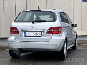Mercedes-Benz B 150 2006 in Riga, with an engine capacity of 1.50 L and mileage of 295 thousand km for 1950 €, photo 3 on AUTOMOTO.COM.LV