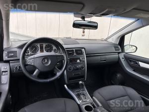 Mercedes-Benz B 150 2006 in Riga, with an engine capacity of 1.50 L and mileage of 295 thousand km for 1950 €, photo 11 on AUTOMOTO.COM.LV