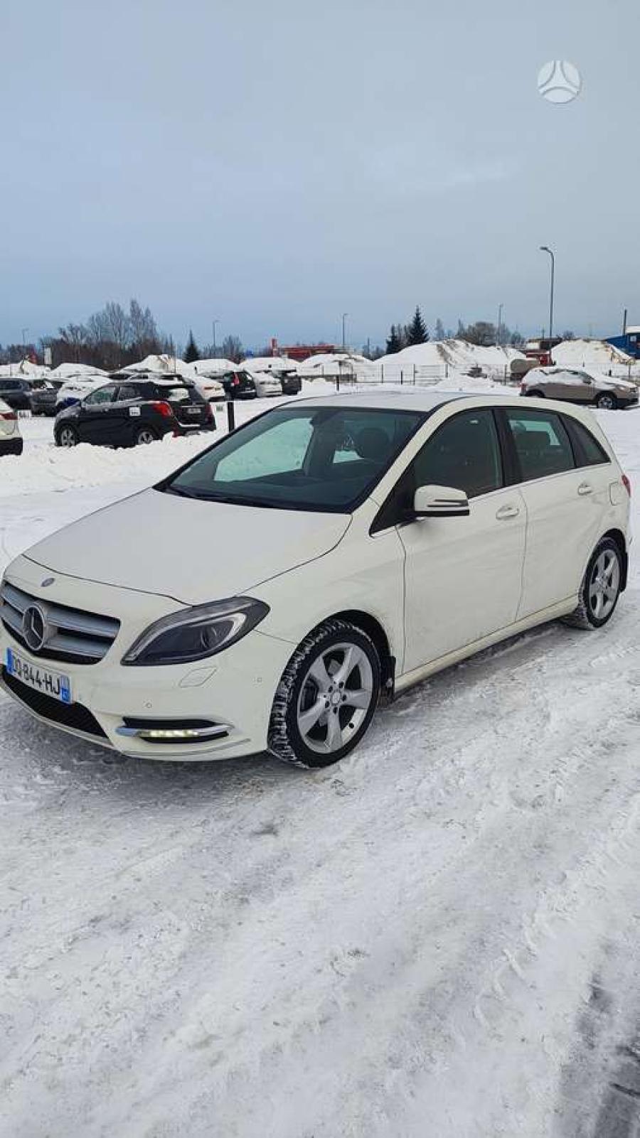 Balts Mercedes-Benz B 150 2015 Tauragė, ar dzinēja tilpumu 1.50 L un nobraukumu 280 tūkst. km par 5500 €, foto 2 vietnē AUTOMOTO.COM.LV