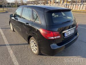 Melns Mercedes-Benz b-160 2018 Rīga, ar dzinēja tilpumu 1.50 L un nobraukumu 499 tūkst. km par 6500 €, foto 4 vietnē AUTOMOTO.COM.LV