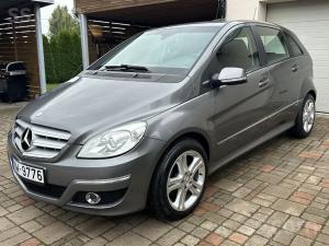 Pelēks Mercedes-Benz b-160 2009 Rīga, ar dzinēja tilpumu 1.60 L un nobraukumu 223 tūkst. km par 4250 €, foto 3 vietnē AUTOMOTO.COM.LV