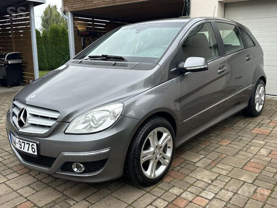 Pelēks Mercedes-Benz b-160 2009 Rīga, ar dzinēja tilpumu 1.60 L un nobraukumu 223 tūkst. km par 4250 €, foto 3 vietnē AUTOMOTO.COM.LV