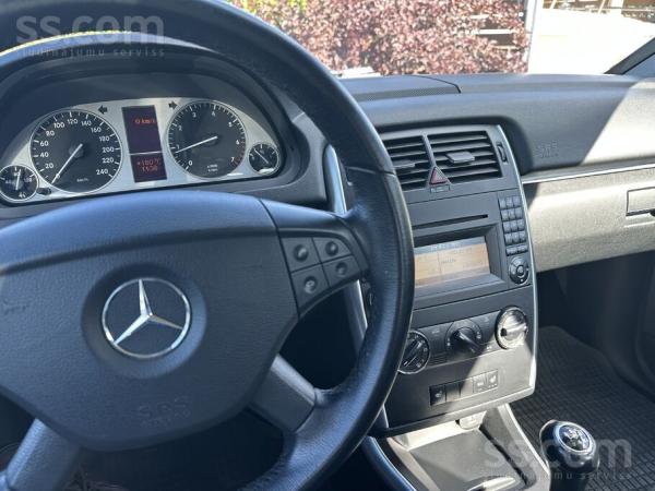 Pelēks Mercedes-Benz b-160 2009 Rīga, ar dzinēja tilpumu 1.60 L un nobraukumu 223 tūkst. km par 4250 €, foto 7 vietnē AUTOMOTO.COM.LV