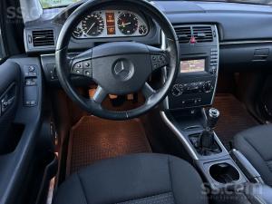Pelēks Mercedes-Benz b-160 2009 Rīga, ar dzinēja tilpumu 1.50 L un nobraukumu 223 tūkst. km par 4100 €, foto 8 vietnē AUTOMOTO.COM.LV