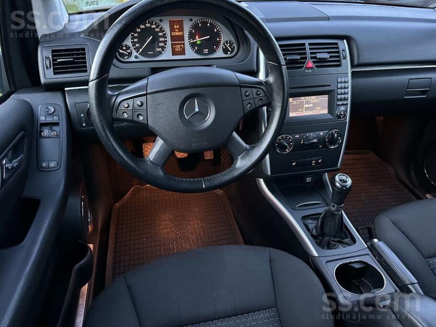 Pelēks Mercedes-Benz b-160 2009 Rīga, ar dzinēja tilpumu 1.50 L un nobraukumu 223 tūkst. km par 4100 €, foto 8 vietnē AUTOMOTO.COM.LV