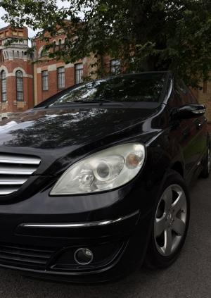 Melns Mercedes-Benz b-170 2007 Tallina, ar dzinēja tilpumu 0.00 L un nobraukumu 165 tūkst. km par 3900 €, foto 14 vietnē AUTOMOTO.COM.LV