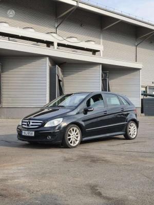 Melns Mercedes-Benz b-170 2006 Kauņa, ar dzinēja tilpumu 1.70 L un nobraukumu 165 tūkst. km par 1850 €, foto 3 vietnē AUTOMOTO.COM.LV