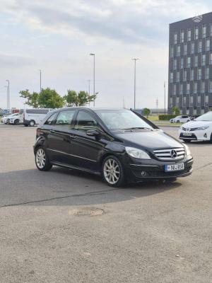 Melns Mercedes-Benz b-170 2006 Kauņa, ar dzinēja tilpumu 1.70 L un nobraukumu 165 tūkst. km par 1850 €, foto 4 vietnē AUTOMOTO.COM.LV