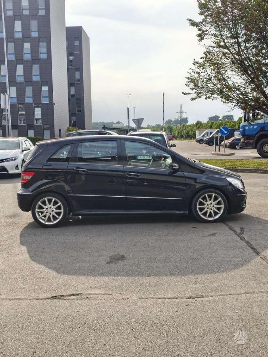 Melns Mercedes-Benz b-170 2006 Kauņa, ar dzinēja tilpumu 1.70 L un nobraukumu 165 tūkst. km par 1850 €, foto 5 vietnē AUTOMOTO.COM.LV