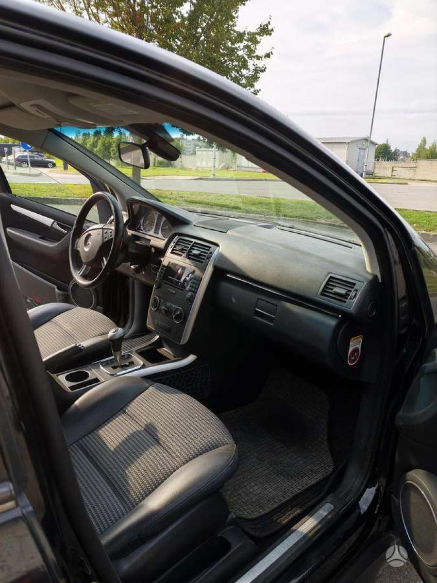 Melns Mercedes-Benz b-170 2006 Kauņa, ar dzinēja tilpumu 1.70 L un nobraukumu 165 tūkst. km par 1850 €, foto 14 vietnē AUTOMOTO.COM.LV