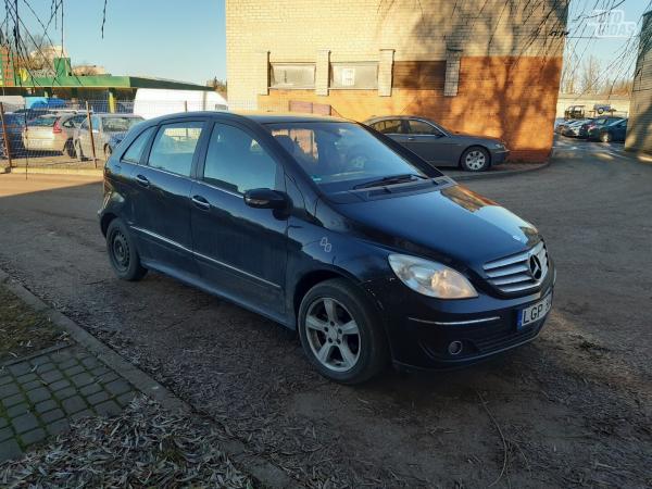 Melns Mercedes-Benz b-170 2006 Kauņa, ar dzinēja tilpumu 1.70 L un nobraukumu 160 tūkst. km par 400 €, foto 5 vietnē AUTOMOTO.COM.LV