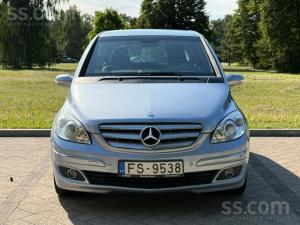 Синий Мерседес Б 170 2006 в Рига, объемом двигателя 1.70 л и пробегом 233 тыс. км за 1990 €, фото 7 на AUTOMOTO.COM.LV