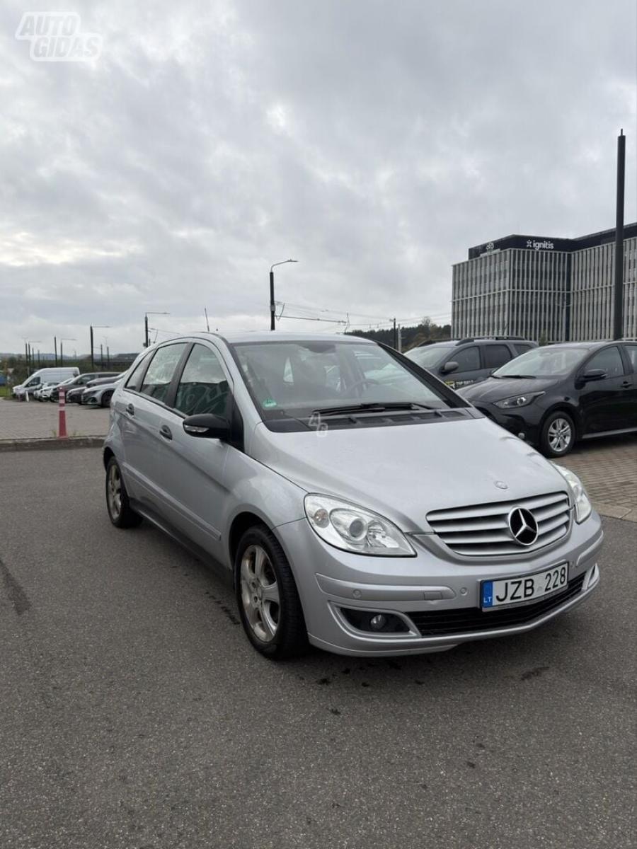 Pelēks Mercedes-Benz b-170 2005 Viļņa, ar dzinēja tilpumu 1.70 L un nobraukumu 243 tūkst. km par 1350 €, foto 1 vietnē AUTOMOTO.COM.LV