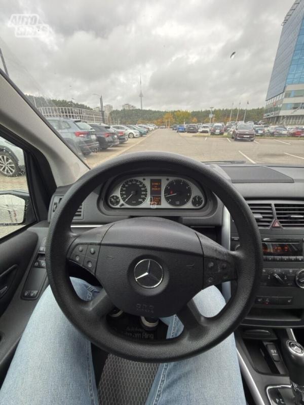 Pelēks Mercedes-Benz b-170 2005 Viļņa, ar dzinēja tilpumu 1.70 L un nobraukumu 243 tūkst. km par 1350 €, foto 7 vietnē AUTOMOTO.COM.LV