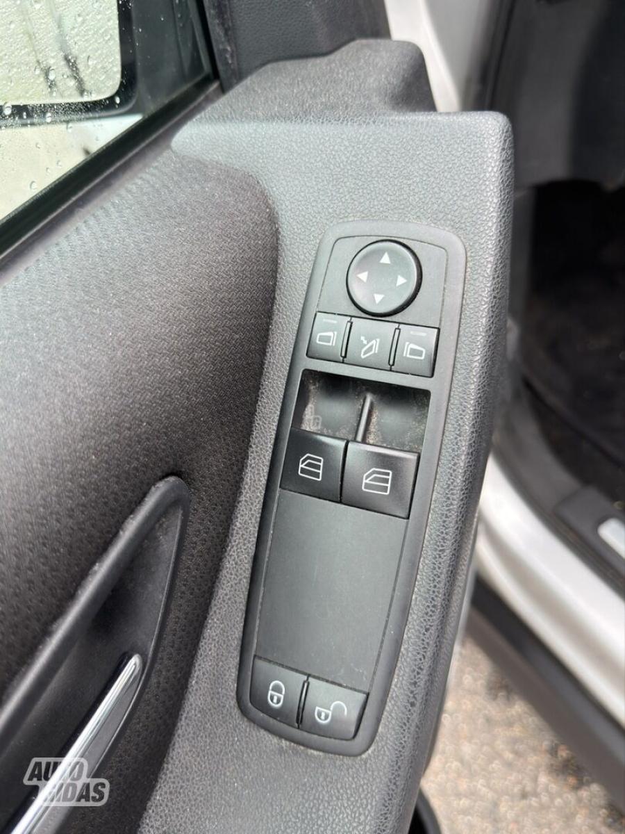 Pelēks Mercedes-Benz b-170 2005 Viļņa, ar dzinēja tilpumu 1.70 L un nobraukumu 243 tūkst. km par 1350 €, foto 11 vietnē AUTOMOTO.COM.LV