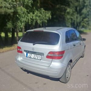 Pelēks Mercedes-Benz b-170 2006 Jūrmala, ar dzinēja tilpumu 1.70 L un nobraukumu 298 tūkst. km par 1600 €, foto 4 vietnē AUTOMOTO.COM.LV