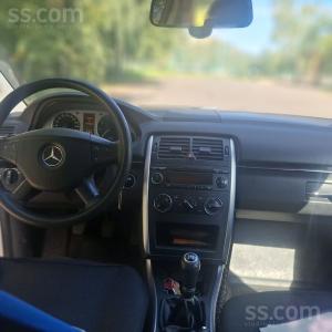Pelēks Mercedes-Benz b-170 2006 Jūrmala, ar dzinēja tilpumu 1.70 L un nobraukumu 298 tūkst. km par 1600 €, foto 7 vietnē AUTOMOTO.COM.LV