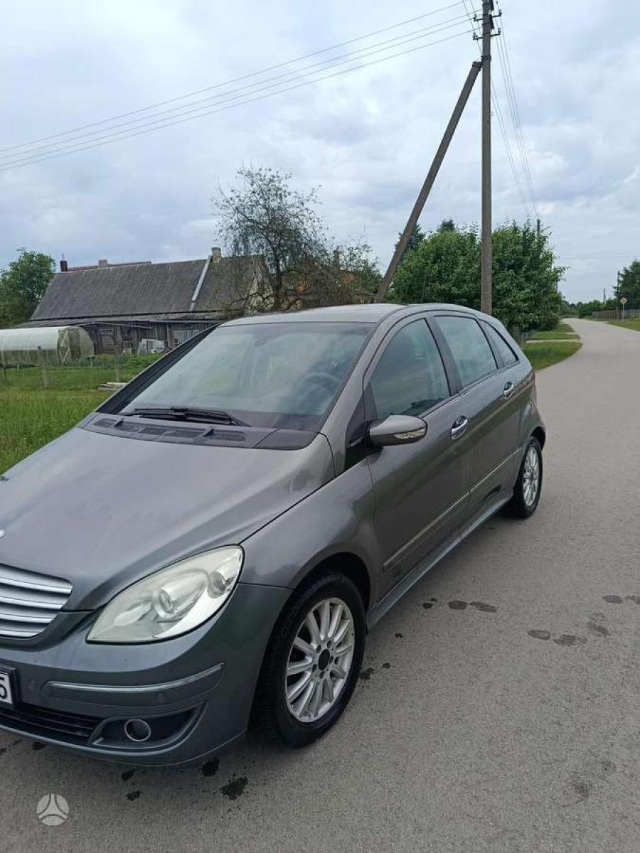 Grey Mercedes-Benz b-170 2007 in Kedainiai, with an engine capacity of 1.70 L and mileage of 106 thousand km for 1250 €, photo 3 on AUTOMOTO.COM.LV