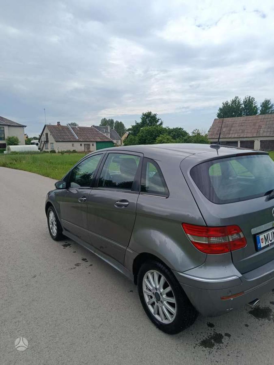 Grey Mercedes-Benz b-170 2007 in Kedainiai, with an engine capacity of 1.70 L and mileage of 106 thousand km for 1250 €, photo 7 on AUTOMOTO.COM.LV