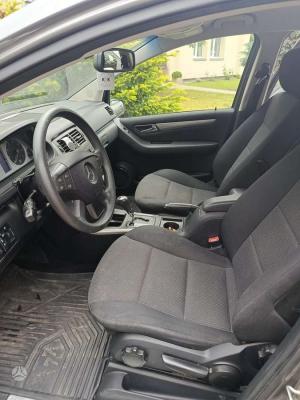 Grey Mercedes-Benz b-170 2007 in Kedainiai, with an engine capacity of 1.70 L and mileage of 106 thousand km for 1250 €, photo 12 on AUTOMOTO.COM.LV