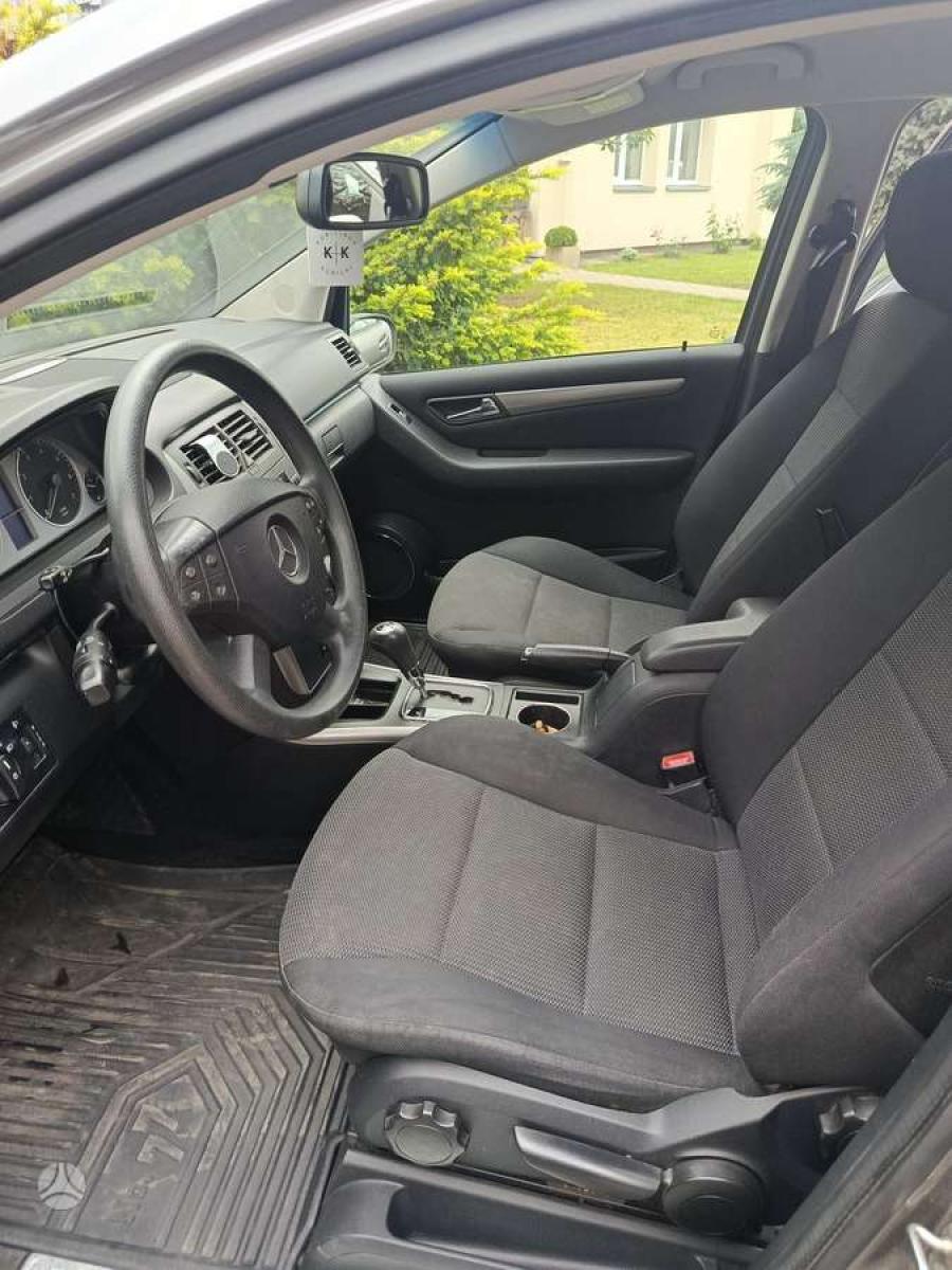 Grey Mercedes-Benz b-170 2007 in Kedainiai, with an engine capacity of 1.70 L and mileage of 106 thousand km for 1250 €, photo 12 on AUTOMOTO.COM.LV
