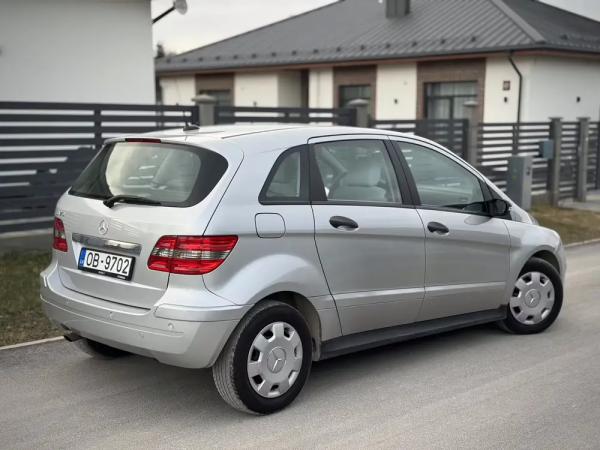 Grey Mercedes-Benz b-170 2008 in Jelgava, with an engine capacity of 1.70 L and mileage of 148 thousand km for 3850 €, photo 5 on AUTOMOTO.COM.LV
