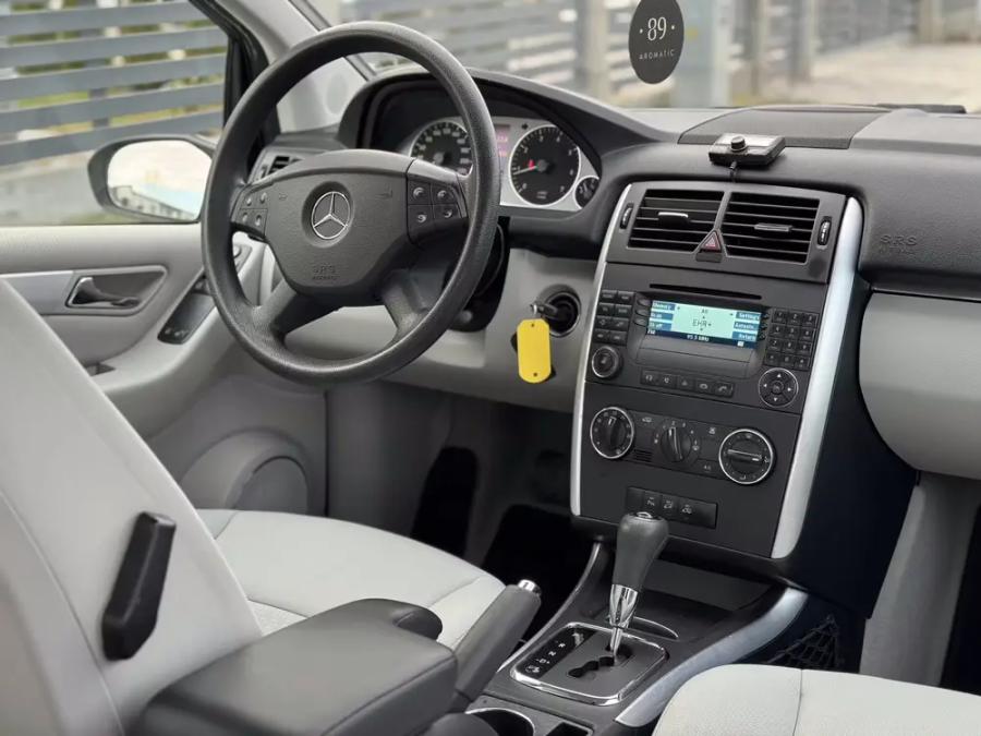 Pelēks Mercedes-Benz b-170 2008 Jelgava, ar dzinēja tilpumu 1.70 L un nobraukumu 148 tūkst. km par 3850 €, foto 13 vietnē AUTOMOTO.COM.LV