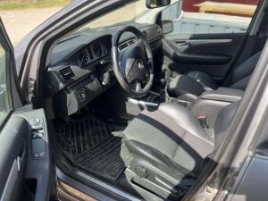 Grey Mercedes-Benz b-170 2009 in Kaunas, with an engine capacity of 2.00 L and mileage of 215 thousand km for 690 €, photo 7 on AUTOMOTO.COM.LV