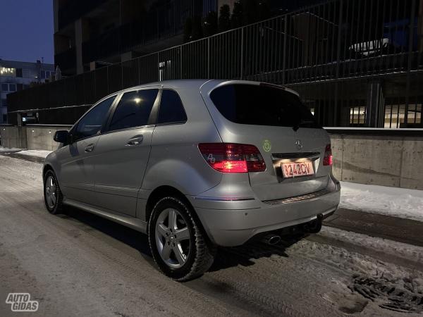 Grey Mercedes-Benz b-170 2008 in Vilnius, with an engine capacity of 2.00 L and mileage of 36 thousand km for 1900 €, photo 3 on AUTOMOTO.COM.LV