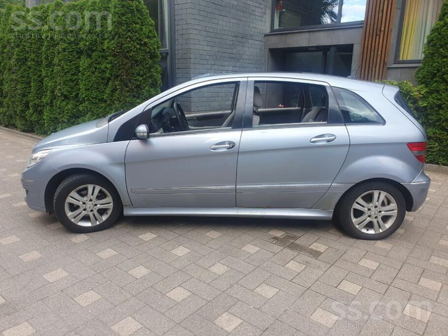 Mercedes-Benz b-170 2005 Rīga, ar dzinēja tilpumu 1.70 L un nobraukumu 250 tūkst. km par 900 €, foto 1 vietnē AUTOMOTO.COM.LV