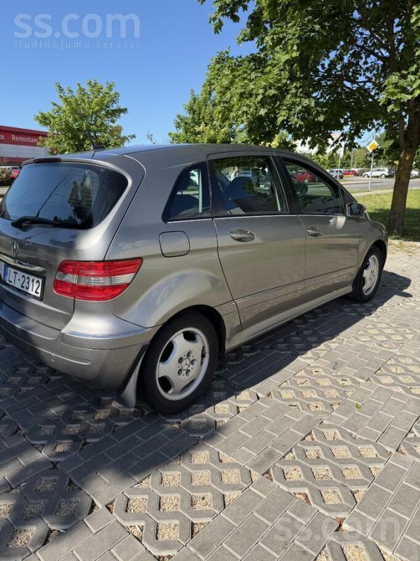 Mercedes-Benz b-170 2008 in Riga, with an engine capacity of 1.70 L and mileage of 259 thousand km for 2500 €, photo 6 on AUTOMOTO.COM.LV